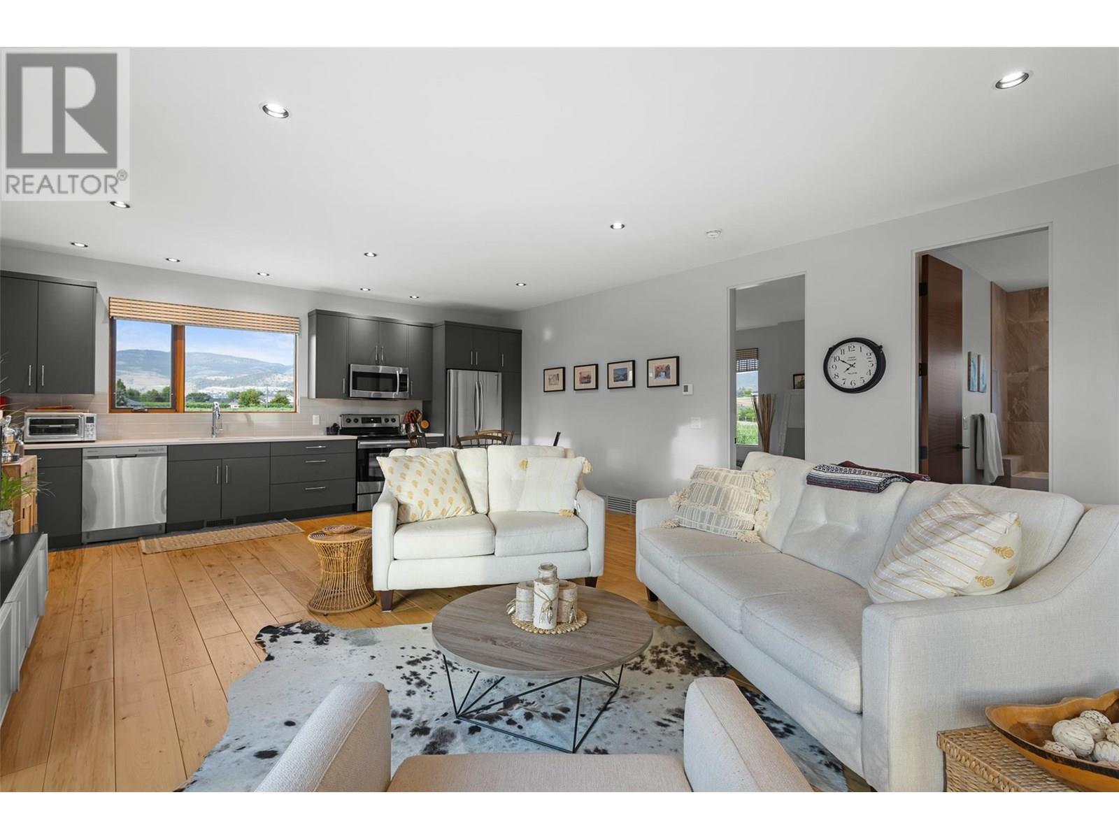 3194 Dunster Road, Kelowna | RE/MAX Kelowna Stone Sisters