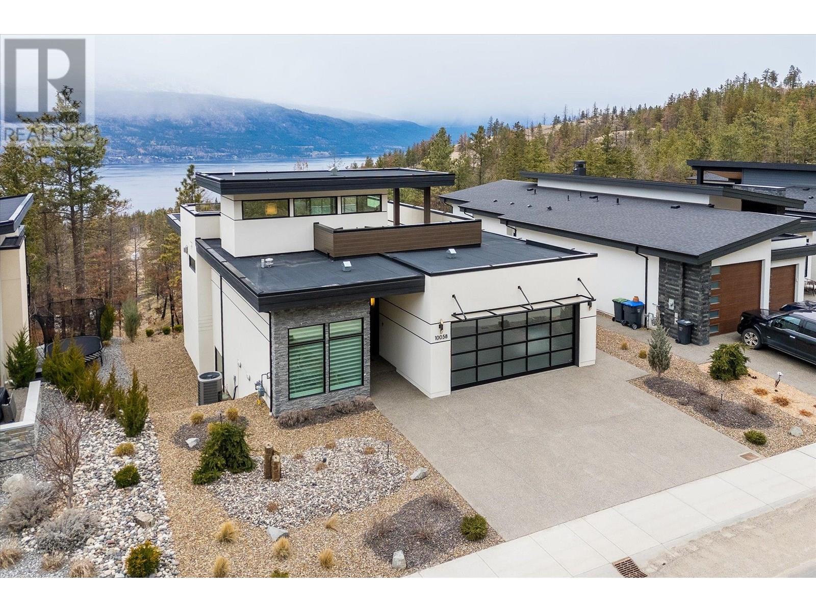 10058 Beacon Hill Drive, Lake Country | RE/MAX Kelowna Stone Sisters