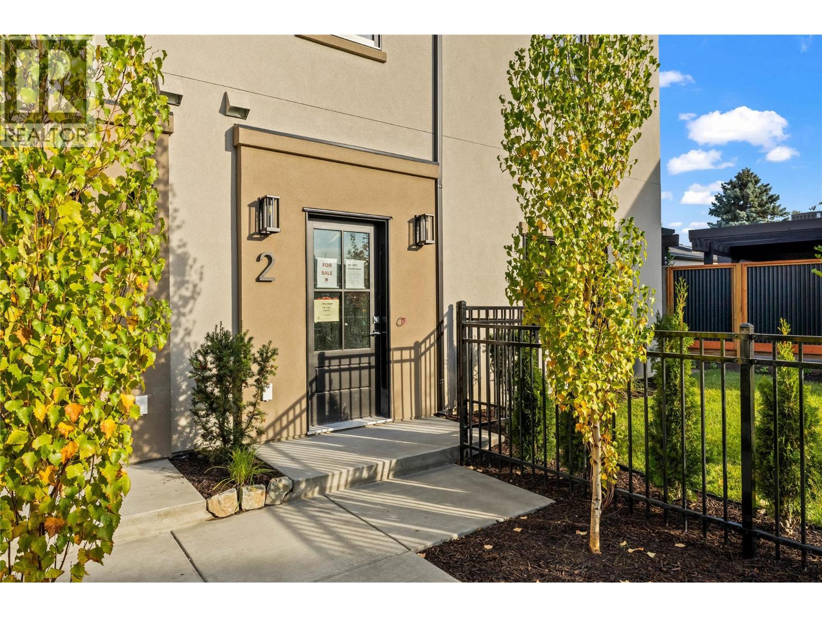2 2957 Conlin Court, Kelowna | RE/MAX Kelowna Stone Sisters